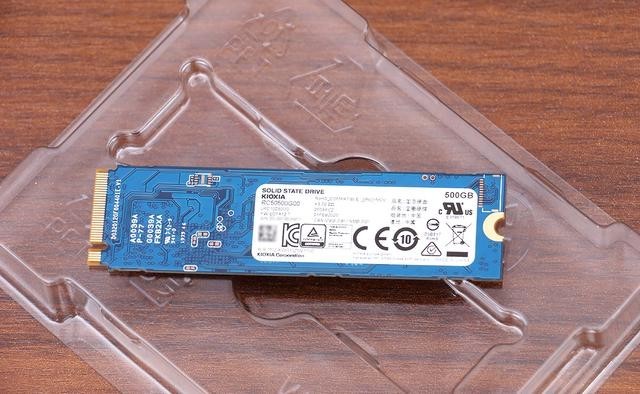 铠侠首款性价比中端NVMe，RC10 500G评测-中关村在线头条