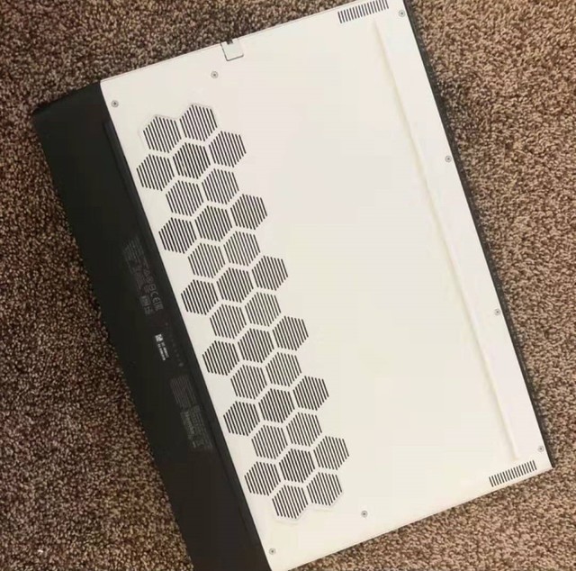 外星人新款alienware m15r2 白色开箱-中关村在线头条