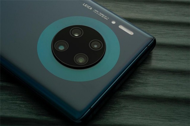 三星机皇S20+相比华为Mate30P二者差距多大-中关村在线头条