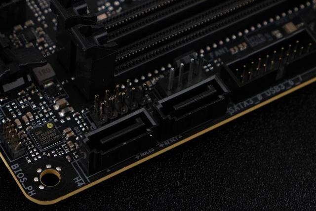 Z490妖板王，Gaming ITX/TB3开箱-中关村在线头条