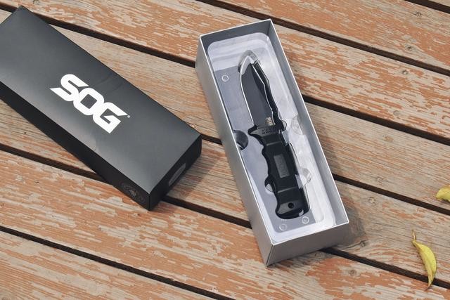 简单好用！——SOG Mini海豹E37M直刀体验-中关村在线头条