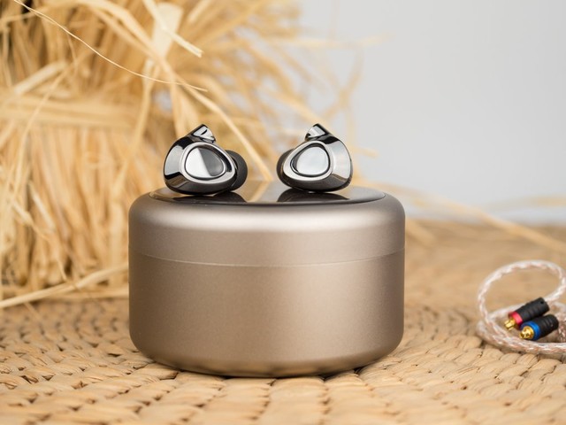 颜值与音质并重，山灵ME500简评-中关村在线头条