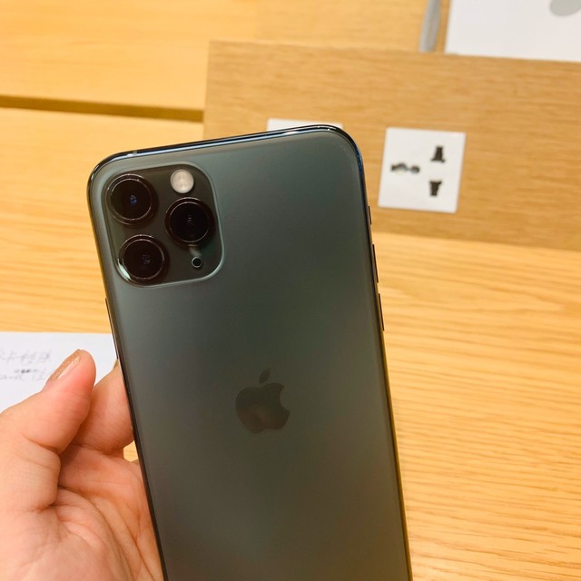 iPhone 11 pro 暗夜绿拍照新体验-中关村在线头条