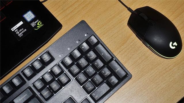 GANSS 104键机械键盘开箱：品质对得起售价-中关村在线头条