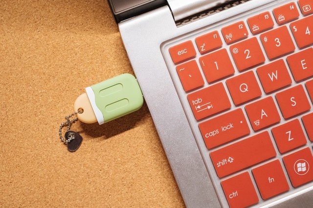 aigo USB3.1 可爱雪糕U盘 U333开箱-中关村在线头条