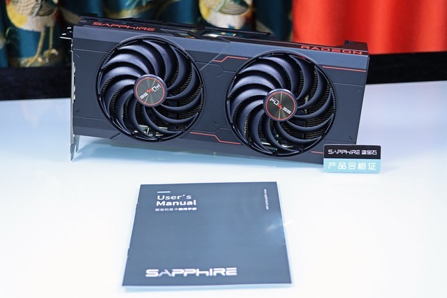 蓝宝 RX6700XT 白金版，2K分辨率玩游戏-中关村在线头条