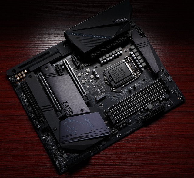 技嘉Z490 AORUS PRO AX开箱-中关村在线头条