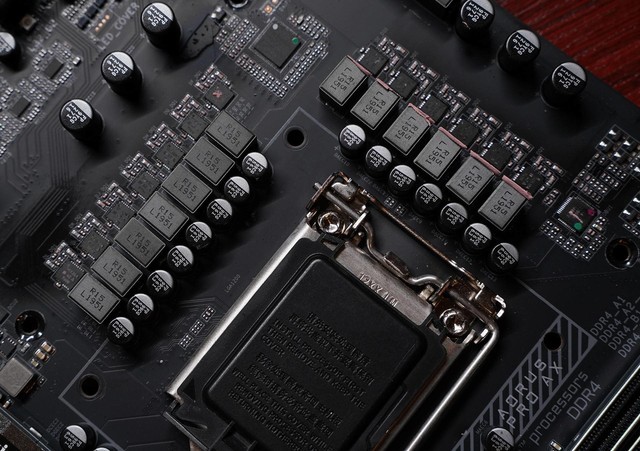 技嘉Z490 AORUS PRO AX开箱-中关村在线头条