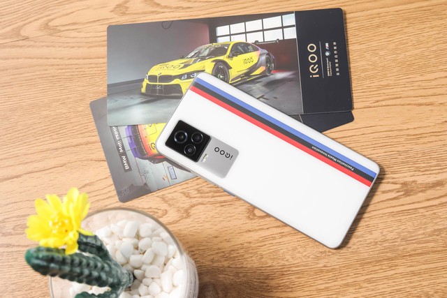 iQOO 7评测：从外观到续航，满意程度五颗星-中关村在线头条