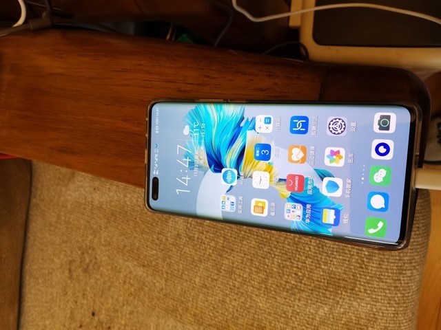 华为Mate40Pro秘银色实在是无敌了！-中关村在线头条