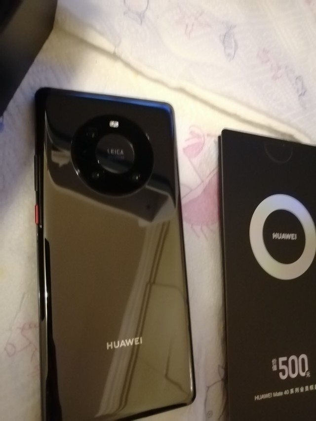 iPhone12在华为Mate40面前就是个卑微仔-中关村在线头条