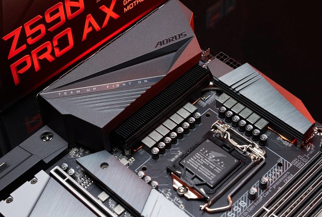技嘉Z590 AORUS PRO AX小雕PRO-中关村在线头条