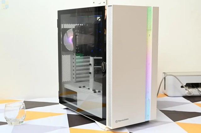 兼容性超强的RGB机箱，双开门Tt挑战者H6上手-中关村在线头条