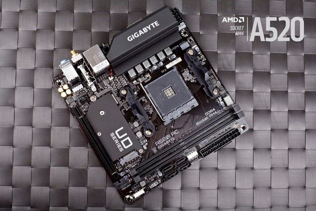 实用和稳定至上，技嘉A520I AC主板开箱体验-中关村在线头条