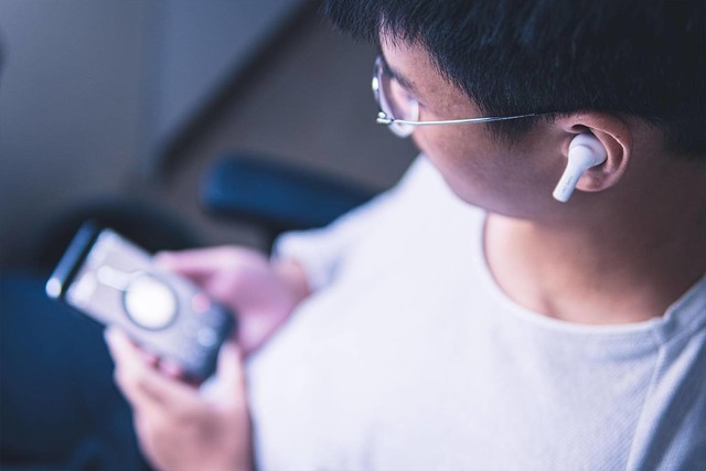 轻量长续航，惠威真无线TWS蓝牙耳机AW72体验-中关村在线头条