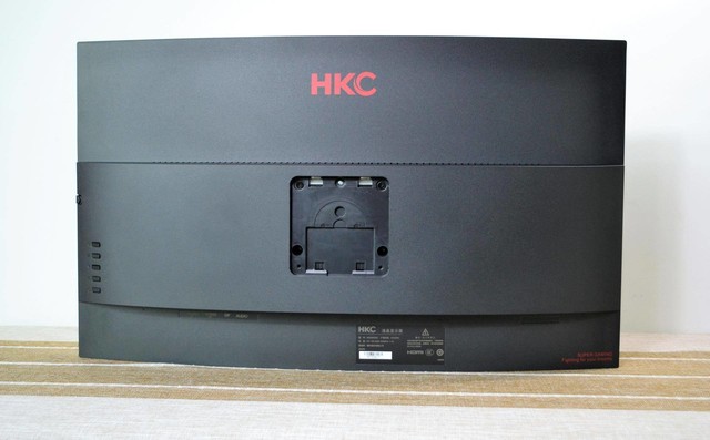 高刷新率摆脱画面延时，SG32QC专业战队的偏爱-中关村在线头条